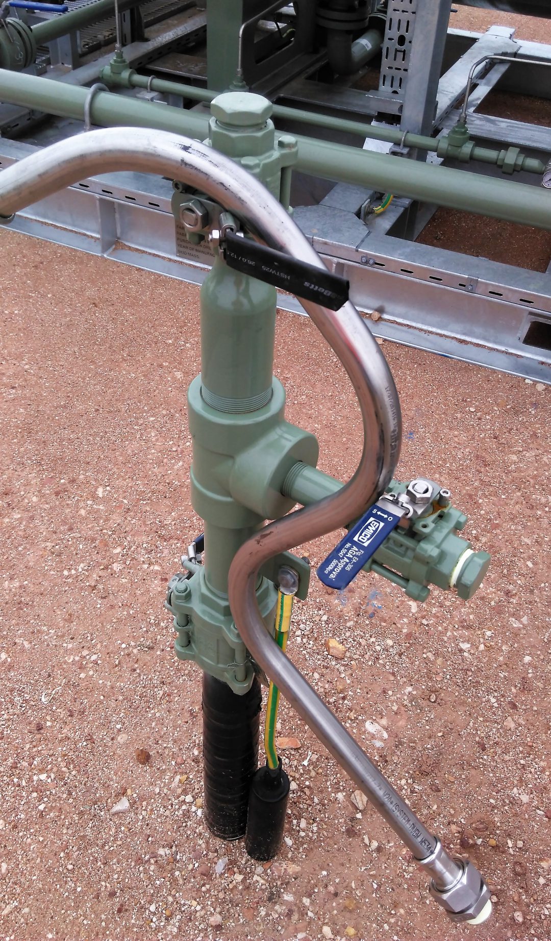 ea305-installed-in-aplng-gas-field - RazValve Pacific